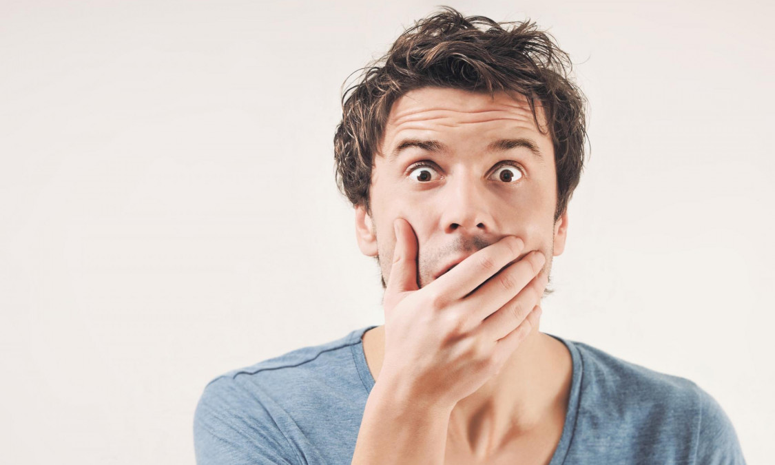 Points rouges sur le gland: causes et traitements